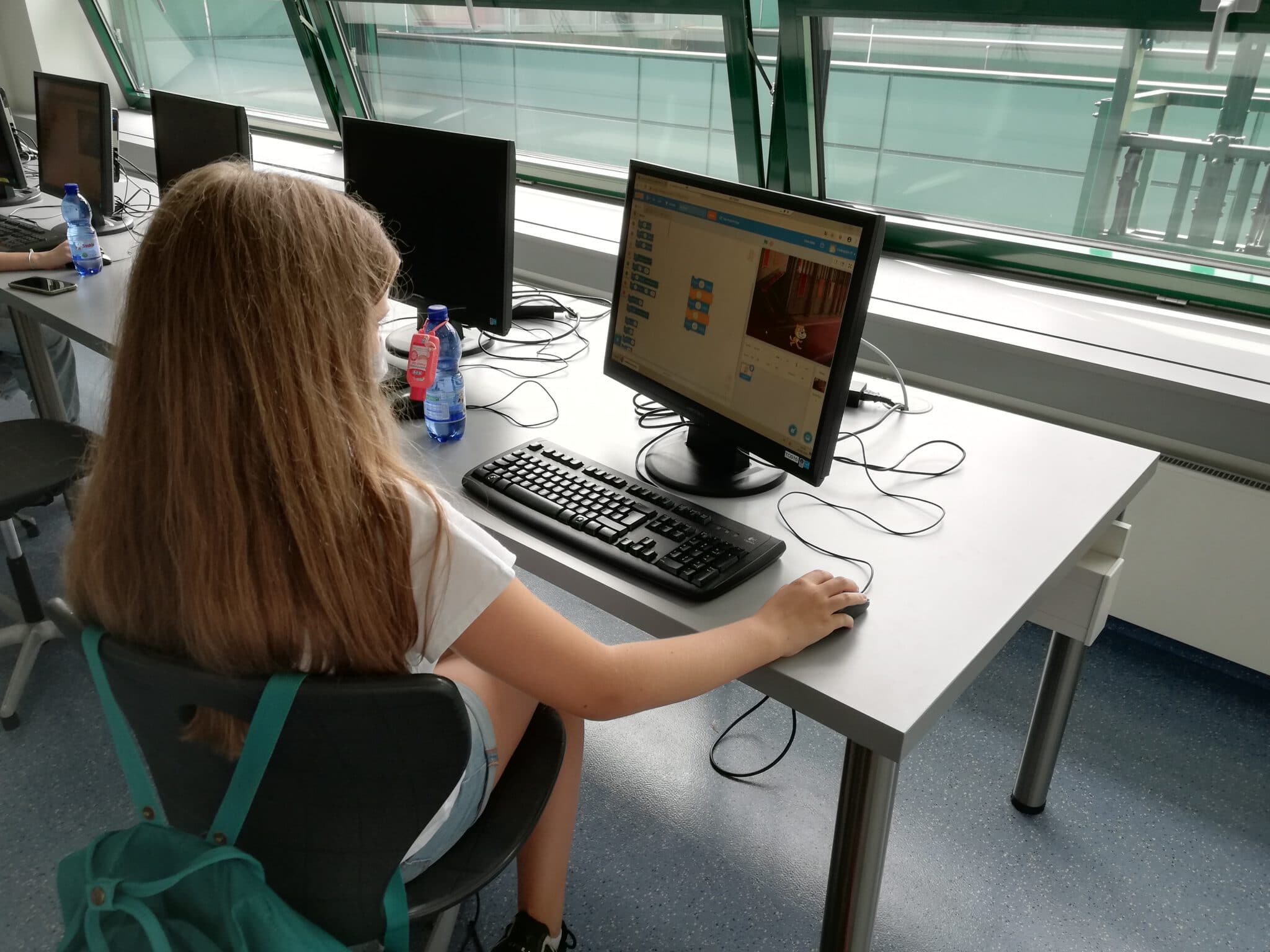 Coding Girls Club – Kreative Technik- und Programmierexperimente für ...